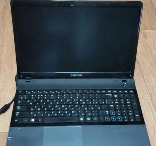 Samsung np300e5c на запчасти
