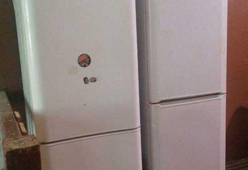 Холодильники бу 2 шт