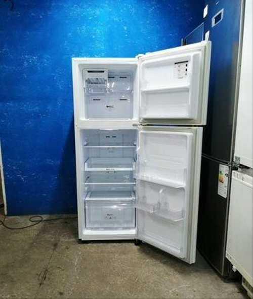 Холодильник бу низкий Samsung full no frost