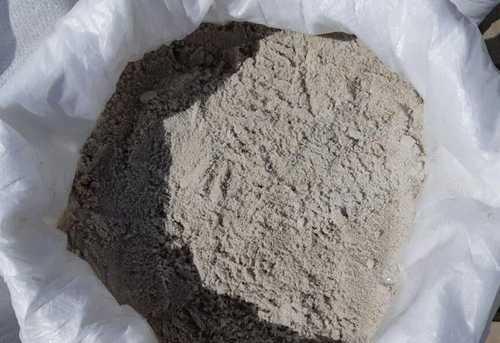 Песок просеянный в мешках 30кг для бетонных работ