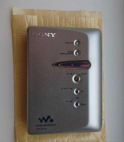 Кассетный аудиоплеер Sony Walkman WM-EX525