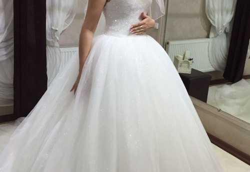 Свадебное платье новое с биркой 42-44р