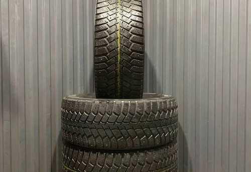 Kumho I'Zen Wis KW19 235/55 R17 103T