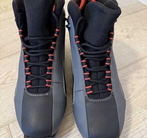 Лыжные ботинки Fischer XC sport 44 беговые