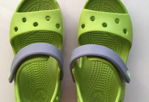 Сандалии Crocs c9 для девочки