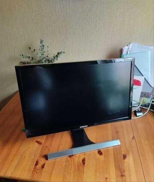 Монитор Samsung 24" 4k