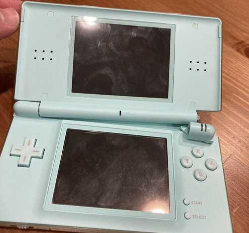 Nintendo ds lite