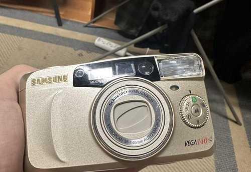 Плёночный фотоаппарат Samsung Vega 140s