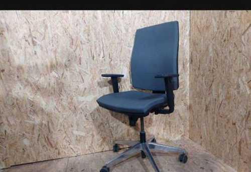 Офисное кресло/компьютерное кресло Profoffice б/у