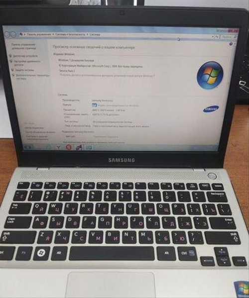 Ноутбук Samsung NP305U1A-A03