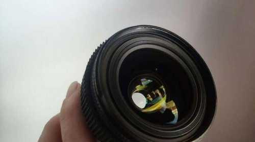 Объектив Sigma 18-35mm 1.8 Canon EF