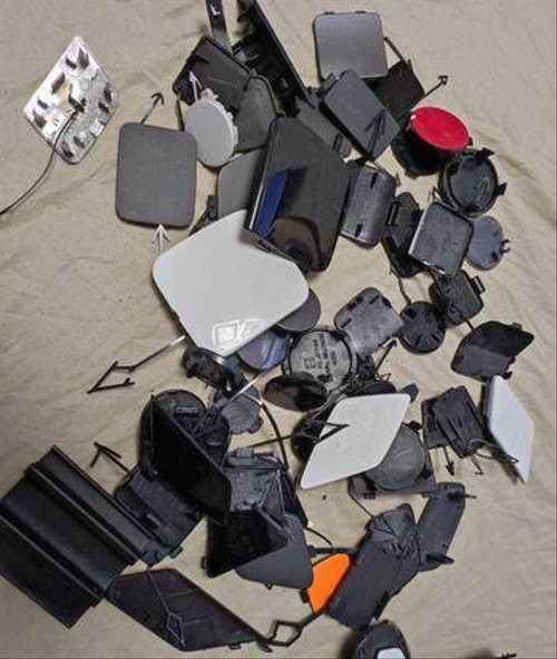 Заглушка буксировочного крюка