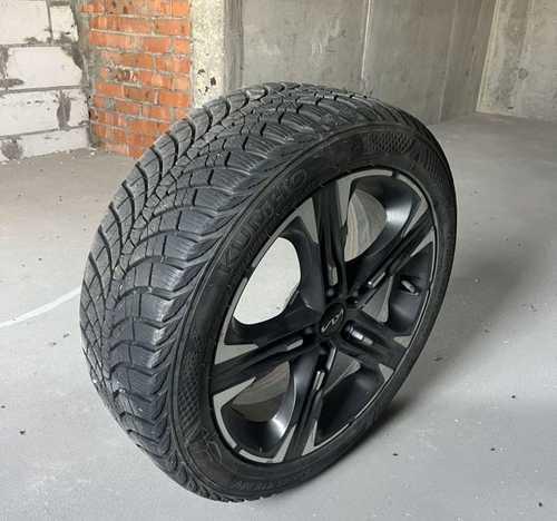 Kumho WinterCraft WP71 235/45 R18