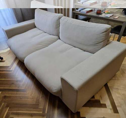 Продам мягкий прямой диван Allant Vincent 2