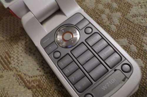 Sony Ericsson W710i наполовину рабочий без акб