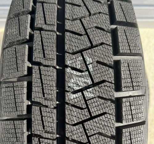 Formula Ice FR 175/65 R14