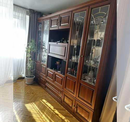 Стенка в гостиную бу