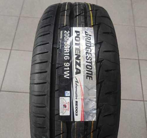 Bridgestone Potenza RE003 Adrenalin 205/55 R16