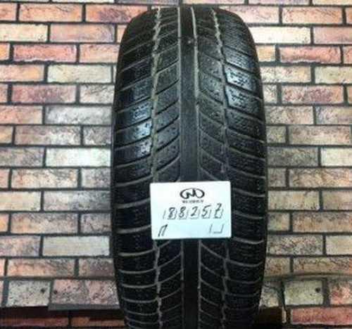 Jinyu Winter JW-51 215/60 R16