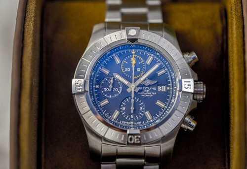 Breitling Avenger Chronograph 45mm