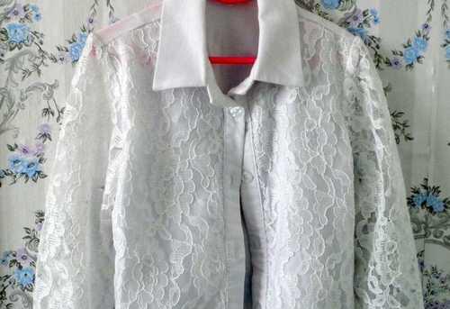 Белая школьная блузка с воротничком