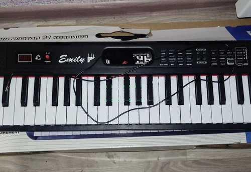 Синтезатор Emily EK-7