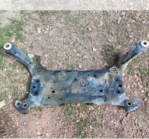 Подрамник передний Ford Focus 3