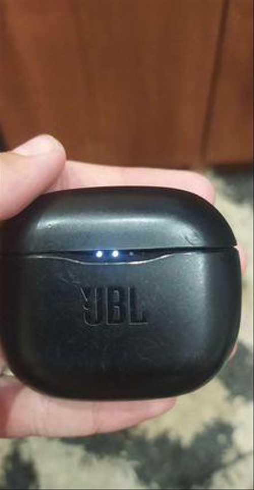 Беспроводные наушники jbl