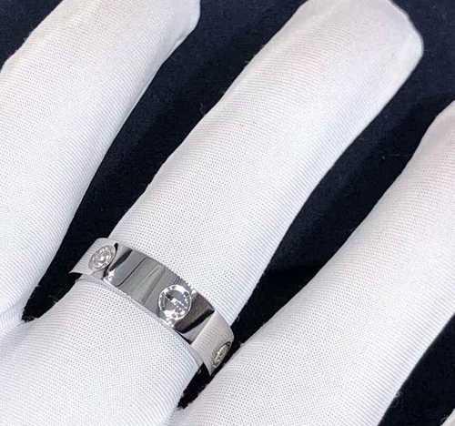 Cartier кольцо Love 0.22ct