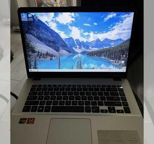 Ноутбук asus VivoBook 15.6" X505ZA