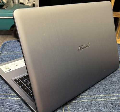 Ноутбук asus vivobook