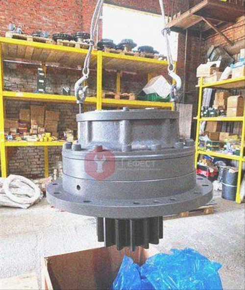 Редуктор поворота Volvo EC140blcm