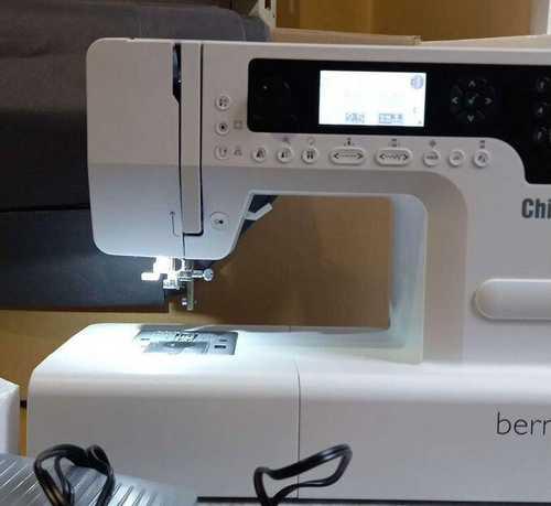 Швейная,вышивальная машина Bernette Chicago7