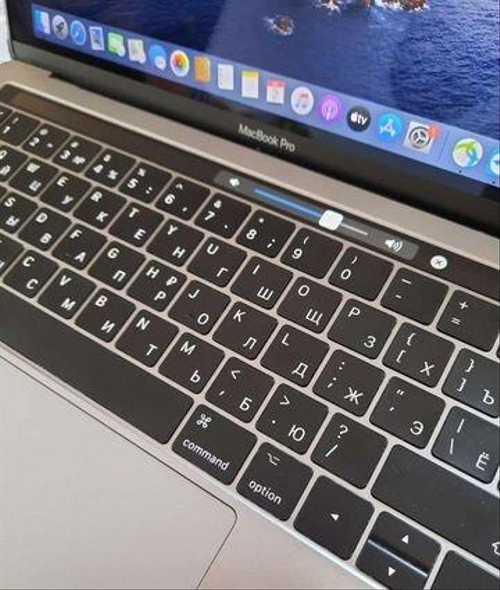 Macbook pro 2018 c Touch Bar