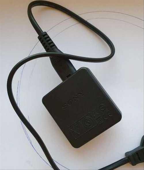 Зарядное устройство/адаптер питания sony AC-UB10C