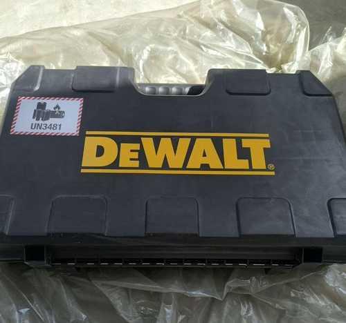 Кейс dewalt
