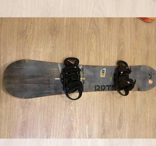 Сноуборд burton blunt 163w   крепления custom