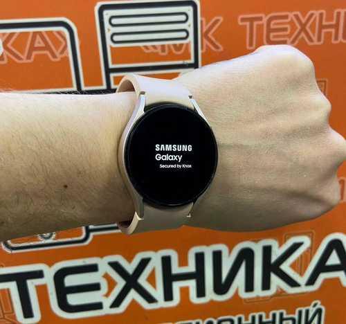 Умные часы Samsung Galaxy Watch 4 40mm