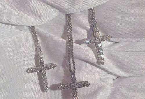 Крестик бриллиантовый с цепочкой новый