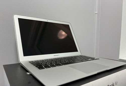MacBook Air 13 (2011), 256 ГБ, Core i7, 1.8 ГГц, RAM 4 ГБ, Intel HD Graphics 3000
