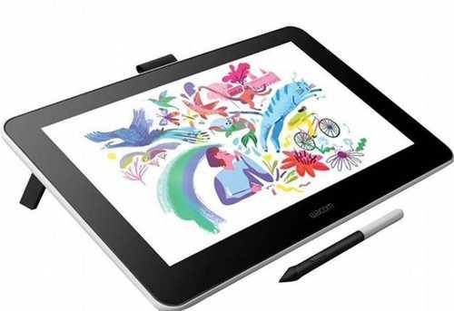 Графический планшет Wacom One (DTC133W0B)