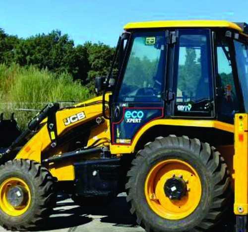 Стекло дверное нижнее левое JCB 3CX (India) c 2017