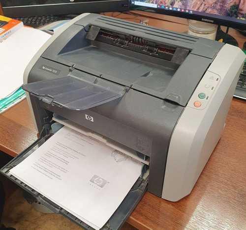 Принтер HP LaserJet 1010