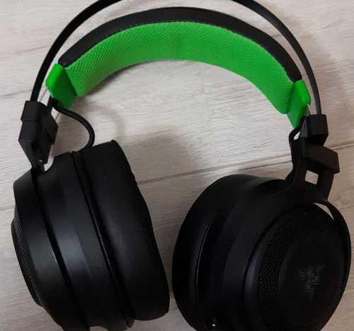 Игровые наушники razer