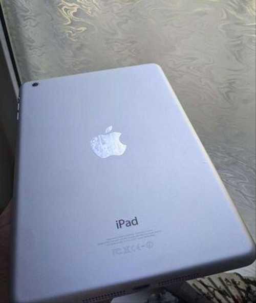 iPad mini a1432