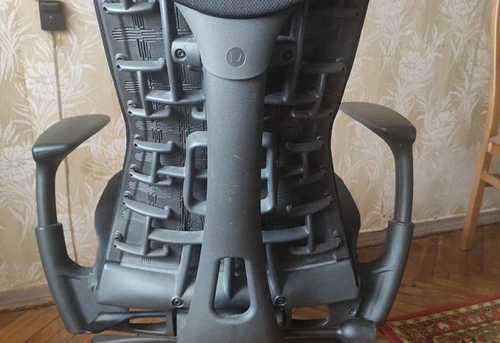 Компьютерное кресло herman miller embody 2021