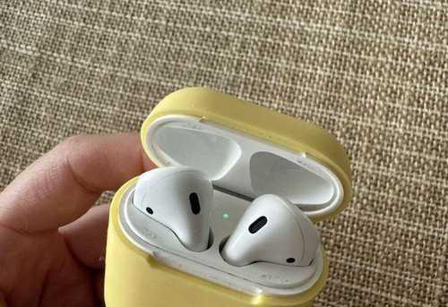 Беспроводные наушники Apple Air Pods