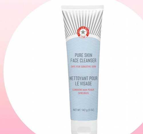 Гель для умывания First Aid Beauty Face Cleanser