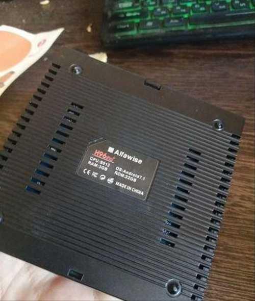 Медиаплеер SmartBox H96 PRO plus 3GB/32GB