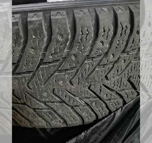 Nokian Tyres Hakkapeliitta 8 SUV 225/60 R18